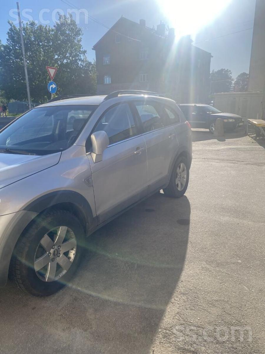 Chevrolet Captiva 2008 Rīga, ar dzinēja tilpumu 2.00 L un nobraukumu 360 tūkst. km par 1700 €, foto 3 vietnē AUTOMOTO.COM.LV
