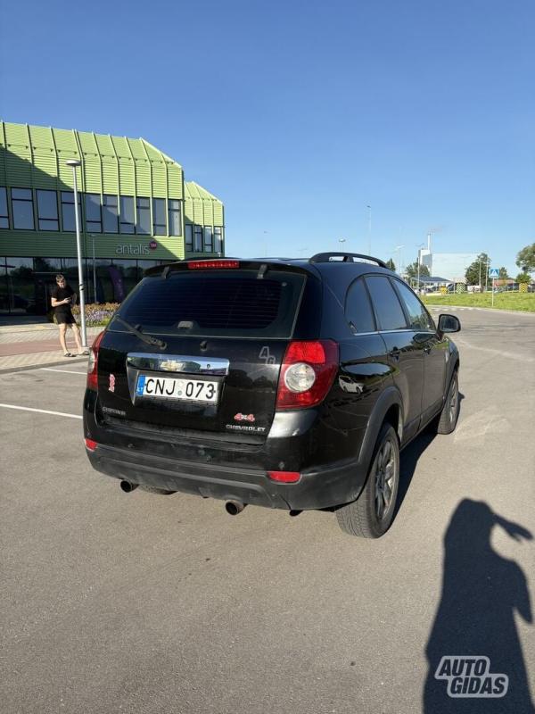 Chevrolet Captiva 2008 in Kaunas, with an engine capacity of 2.00 L and mileage of 300 thousand km for 1500 €, photo 3 on AUTOMOTO.COM.LV