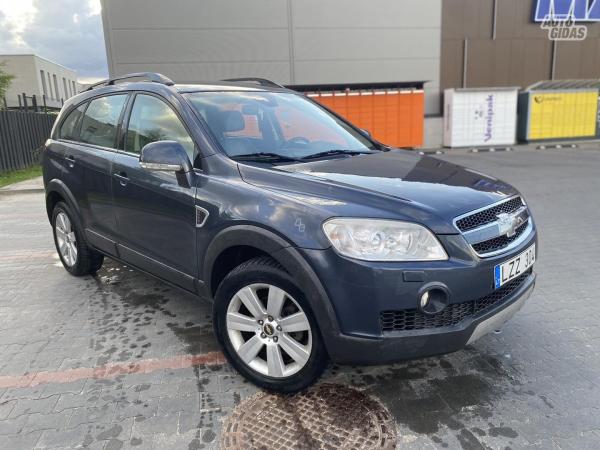 Chevrolet Captiva 2008 in Vilnius, with an engine capacity of 2.00 L and mileage of 320 thousand km for 2600 €, photo 2 on AUTOMOTO.COM.LV