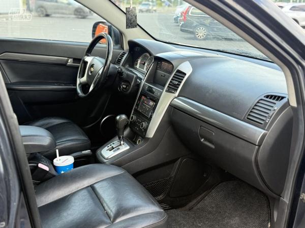 Chevrolet Captiva 2008 in Vilnius, with an engine capacity of 2.00 L and mileage of 320 thousand km for 2600 €, photo 9 on AUTOMOTO.COM.LV