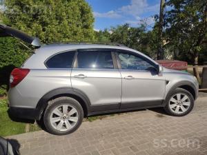 Chevrolet Captiva 2009 in Jelgava, with an engine capacity of 2.00 L and mileage of 225 thousand km for 3500 €, photo 1 on AUTOMOTO.COM.LV