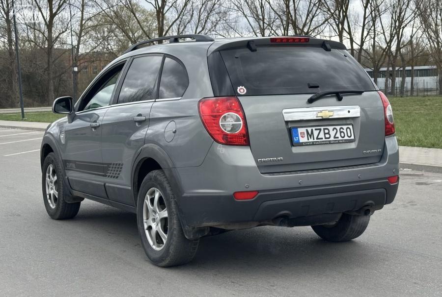 Chevrolet Captiva 2009 in Siauliai, with an engine capacity of 2.40 L and mileage of 278 thousand km for 3200 €, photo 9 on AUTOMOTO.COM.LV