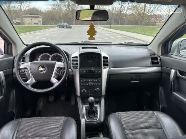 Chevrolet Captiva 2009 Šauļi, ar dzinēja tilpumu 2.40 L un nobraukumu 278 tūkst. km par 3200 €, foto 10 vietnē AUTOMOTO.COM.LV