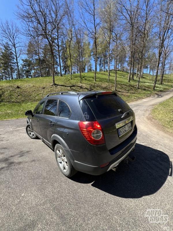 Chevrolet Captiva 2009 in Silale, with an engine capacity of 2.00 L and mileage of 400 thousand km for 3000 €, photo 6 on AUTOMOTO.COM.LV