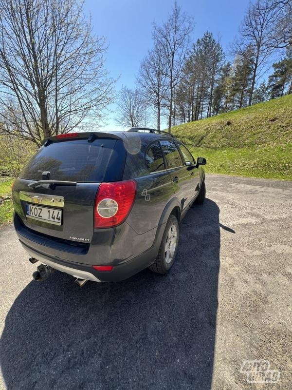 Chevrolet Captiva 2009 in Silale, with an engine capacity of 2.00 L and mileage of 400 thousand km for 3000 €, photo 8 on AUTOMOTO.COM.LV