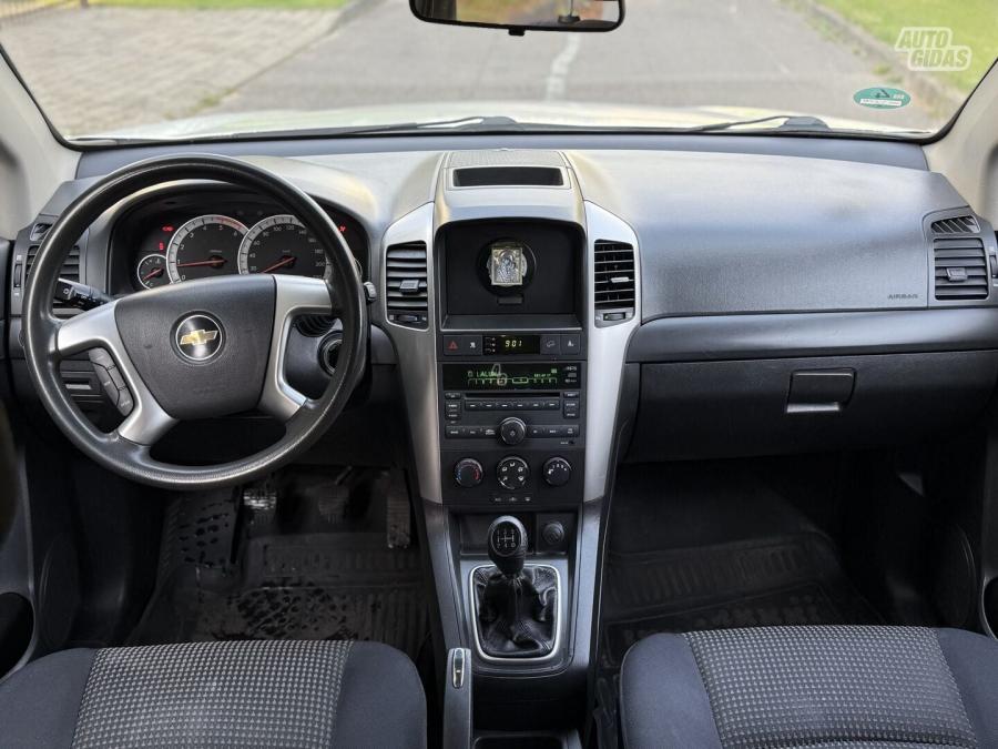 Chevrolet Captiva 2009 Viļņa, ar dzinēja tilpumu 2.00 L un nobraukumu 232 tūkst. km par 3200 €, foto 11 vietnē AUTOMOTO.COM.LV