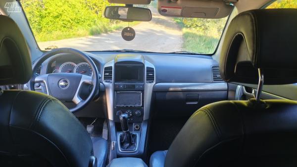 Chevrolet Captiva 2009 Kauņa, ar dzinēja tilpumu 2.40 L un nobraukumu 348 tūkst. km par 1450 €, foto 4 vietnē AUTOMOTO.COM.LV