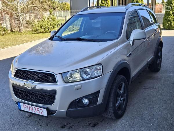 Chevrolet Captiva 2011 Kluonaliai, ar dzinēja tilpumu 2.20 L un nobraukumu 300 tūkst. km par 4890 €, foto 2 vietnē AUTOMOTO.COM.LV