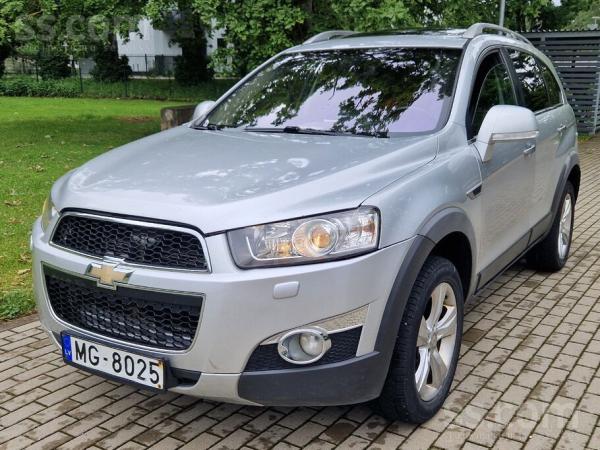 Chevrolet Captiva 2012 Rīga, ar dzinēja tilpumu 2.00 L un nobraukumu 300 tūkst. km par 4790 €, foto 2 vietnē AUTOMOTO.COM.LV