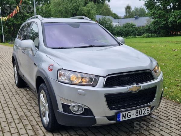 Chevrolet Captiva 2012 Rīga, ar dzinēja tilpumu 2.00 L un nobraukumu 300 tūkst. km par 4790 €, foto 3 vietnē AUTOMOTO.COM.LV