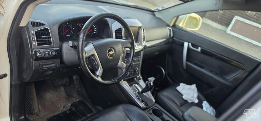Chevrolet Captiva 2012 Viļņa, ar dzinēja tilpumu 2.20 L un nobraukumu 146 tūkst. km par 6500 €, foto 3 vietnē AUTOMOTO.COM.LV