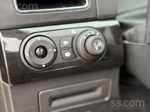 Chevrolet Captiva 2012 in Riga, with an engine capacity of 2.40 L and mileage of 168 thousand km for 7650 €, photo 14 on AUTOMOTO.COM.LV