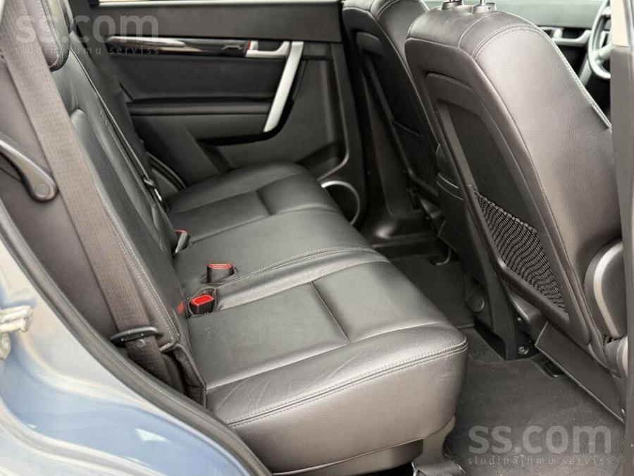 Chevrolet Captiva 2012 in Riga, with an engine capacity of 2.40 L and mileage of 168 thousand km for 7650 €, photo 16 on AUTOMOTO.COM.LV