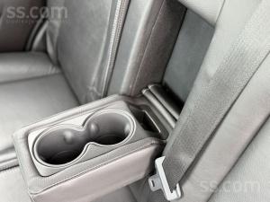 Chevrolet Captiva 2012 in Riga, with an engine capacity of 2.40 L and mileage of 168 thousand km for 7650 €, photo 17 on AUTOMOTO.COM.LV