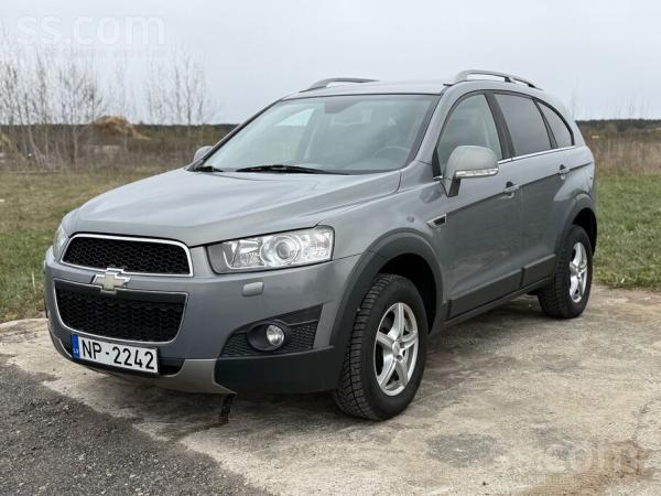 Chevrolet Captiva 2012 in Riga, with an engine capacity of 2.40 L and mileage of 168 thousand km for 7650 €, photo 3 on AUTOMOTO.COM.LV