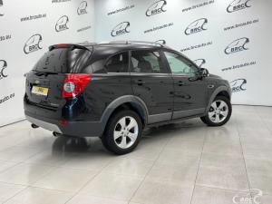 Chevrolet Captiva 2012 in Vilnius, with an engine capacity of 2.23 L and mileage of 126 thousand km for 4700 €, photo 3 on AUTOMOTO.COM.LV