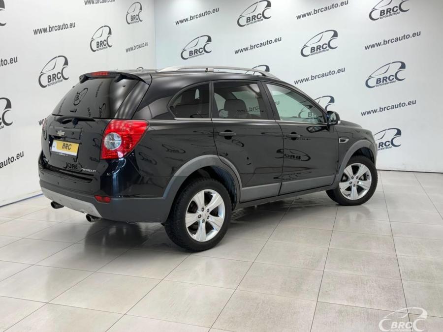 Chevrolet Captiva 2012 in Vilnius, with an engine capacity of 2.23 L and mileage of 126 thousand km for 4700 €, photo 3 on AUTOMOTO.COM.LV