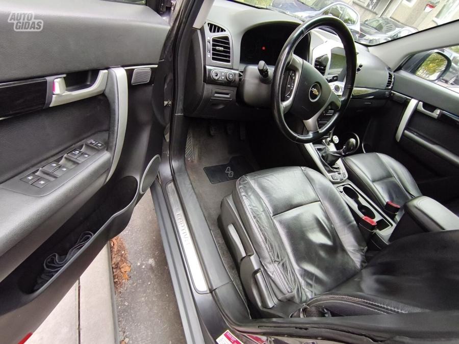 Chevrolet Captiva 2012 Viļņa, ar dzinēja tilpumu 2.20 L un nobraukumu 241 tūkst. km par 4999 €, foto 10 vietnē AUTOMOTO.COM.LV