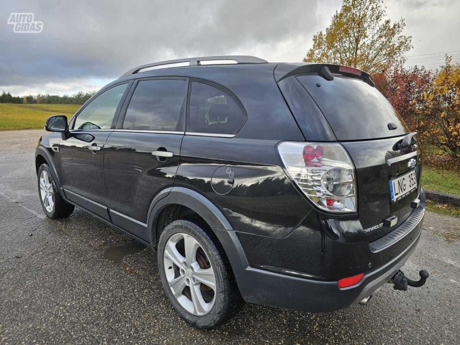 Chevrolet Captiva 2013 Utena, ar dzinēja tilpumu 2.20 L un nobraukumu 350 tūkst. km par 4000 €, foto 5 vietnē AUTOMOTO.COM.LV