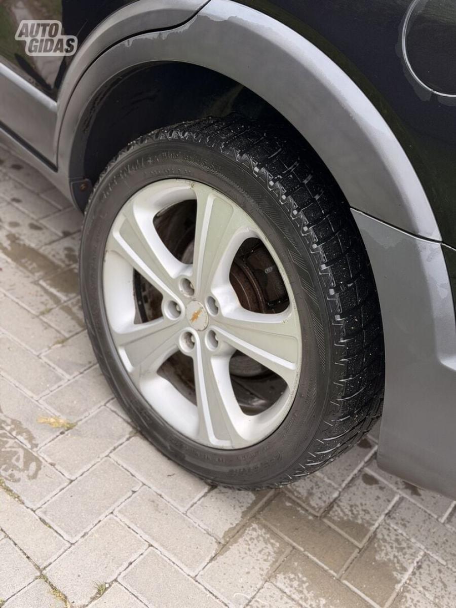 Chevrolet Captiva 2013 Viļņa, ar dzinēja tilpumu 2.20 L un nobraukumu 213 tūkst. km par 4700 €, foto 16 vietnē AUTOMOTO.COM.LV