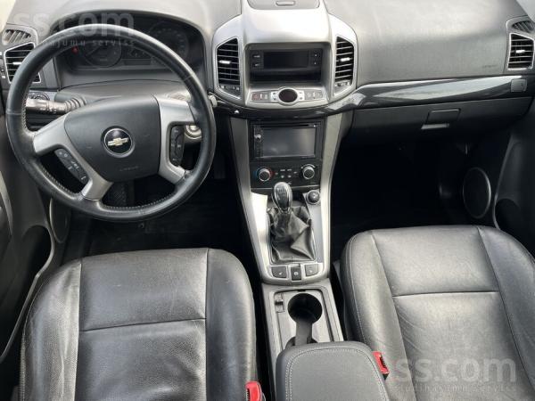 Chevrolet Captiva 2013 in Riga, with an engine capacity of 2.20 L and mileage of 221 thousand km for 4390 €, photo 6 on AUTOMOTO.COM.LV
