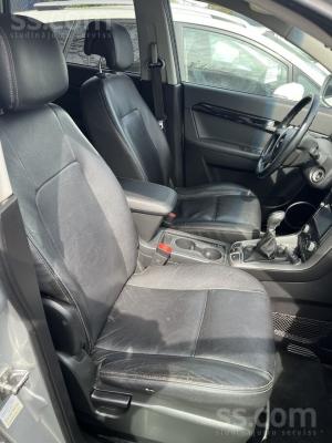 Chevrolet Captiva 2013 Rīga, ar dzinēja tilpumu 2.20 L un nobraukumu 221 tūkst. km par 4390 €, foto 12 vietnē AUTOMOTO.COM.LV