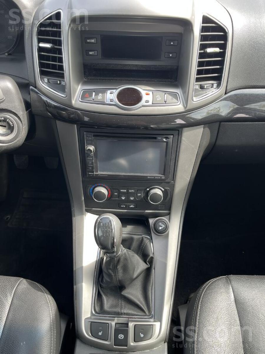 Chevrolet Captiva 2013 Rīga, ar dzinēja tilpumu 2.20 L un nobraukumu 221 tūkst. km par 4390 €, foto 14 vietnē AUTOMOTO.COM.LV