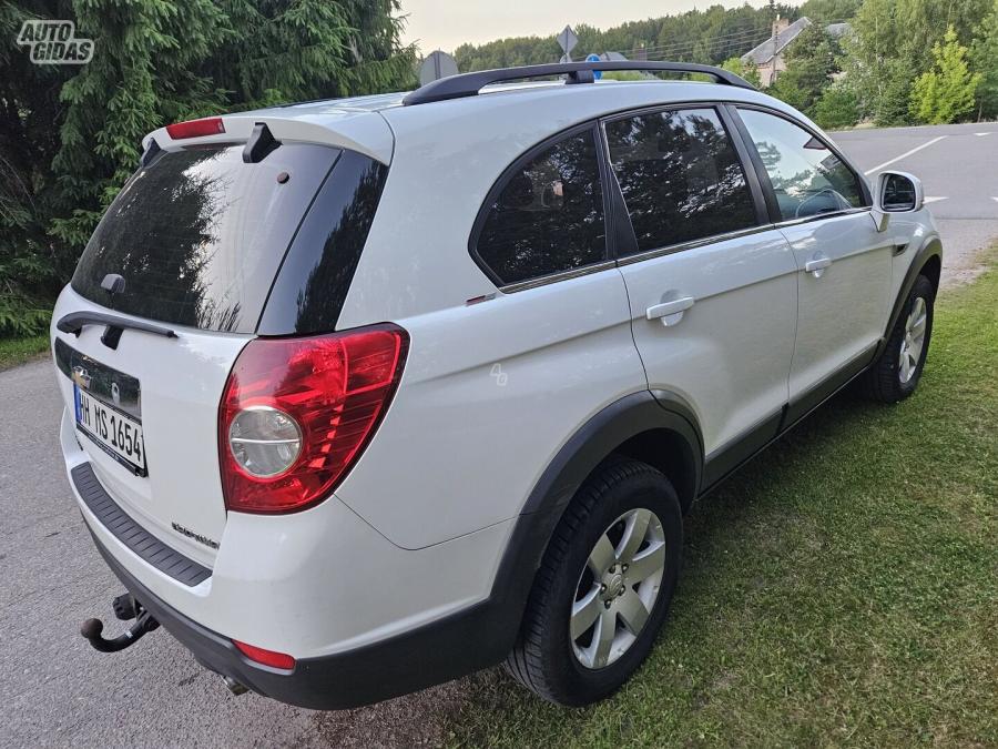 Chevrolet Captiva 2013 in Mazeikiai, with an engine capacity of 2.20 L and mileage of 278 thousand km for 3250 €, photo 9 on AUTOMOTO.COM.LV