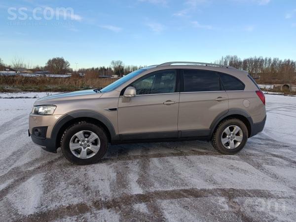 Chevrolet Captiva 2013 Rīga, ar dzinēja tilpumu 2.40 L un nobraukumu 206 tūkst. km par 5500 €, foto 3 vietnē AUTOMOTO.COM.LV