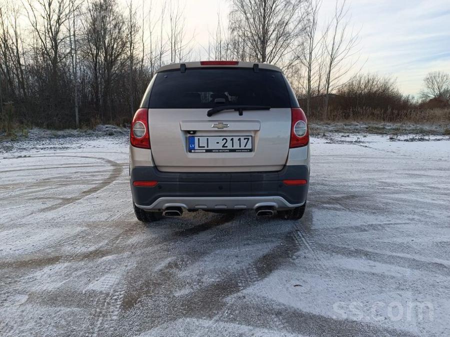 Chevrolet Captiva 2013 Rīga, ar dzinēja tilpumu 2.40 L un nobraukumu 206 tūkst. km par 5500 €, foto 7 vietnē AUTOMOTO.COM.LV