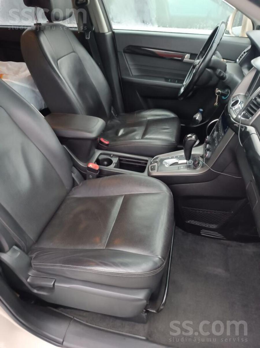 Chevrolet Captiva 2013 Rīga, ar dzinēja tilpumu 2.40 L un nobraukumu 206 tūkst. km par 5500 €, foto 11 vietnē AUTOMOTO.COM.LV