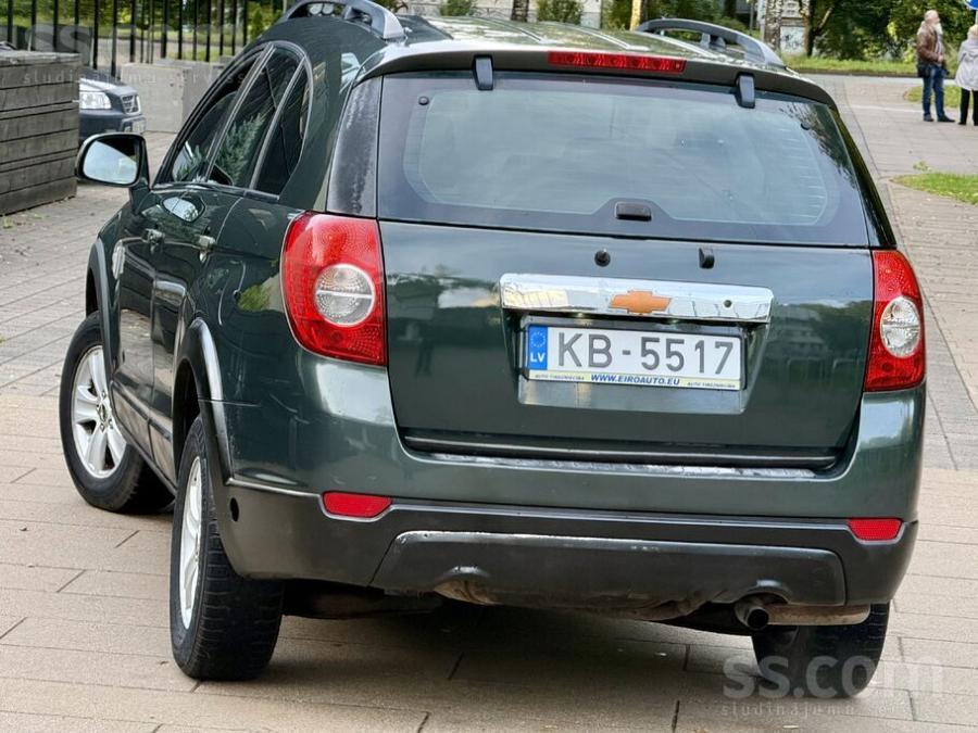Zaļš Chevrolet Captiva 2006 Rīga, ar dzinēja tilpumu 2.40 L un nobraukumu 315 tūkst. km par 1850 €, foto 4 vietnē AUTOMOTO.COM.LV