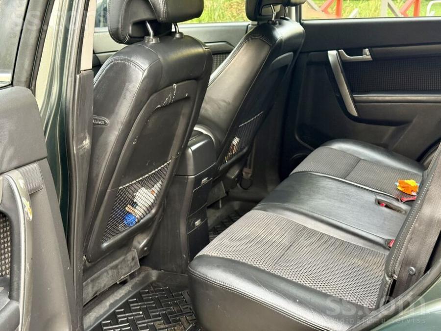 Zaļš Chevrolet Captiva 2006 Rīga, ar dzinēja tilpumu 2.40 L un nobraukumu 315 tūkst. km par 1850 €, foto 10 vietnē AUTOMOTO.COM.LV