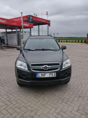 Green Chevrolet Captiva 2007 in Joniskis, with an engine capacity of 1.99 L and mileage of 285 thousand km for 3000 €, photo  on AUTOMOTO.COM.LV