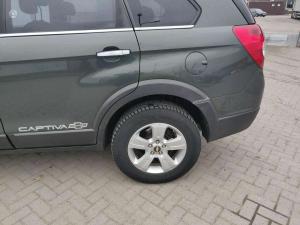 Green Chevrolet Captiva 2007 in Joniskis, with an engine capacity of 1.99 L and mileage of 285 thousand km for 3000 €, photo 4 on AUTOMOTO.COM.LV