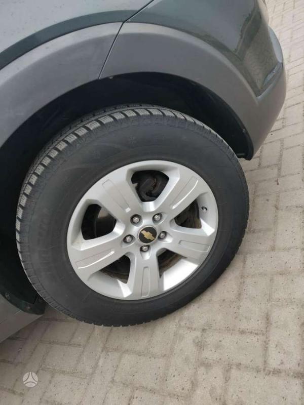 Green Chevrolet Captiva 2007 in Joniskis, with an engine capacity of 1.99 L and mileage of 285 thousand km for 3000 €, photo 6 on AUTOMOTO.COM.LV