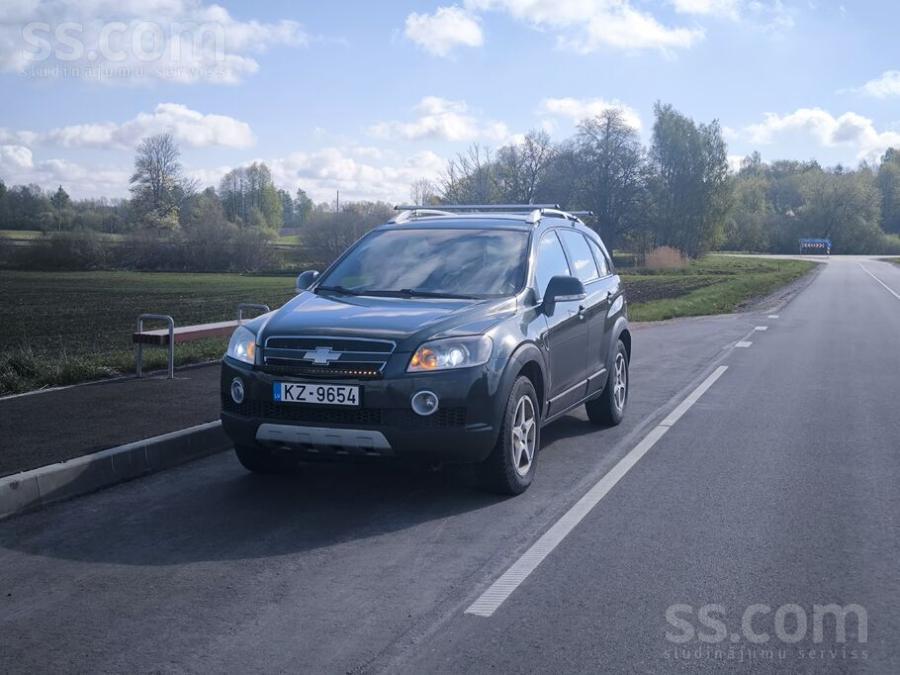 Zaļš Chevrolet Captiva 2008 Kuldīga, ar dzinēja tilpumu 2.00 L un nobraukumu 276 tūkst. km par 2600 €, foto 1 vietnē AUTOMOTO.COM.LV
