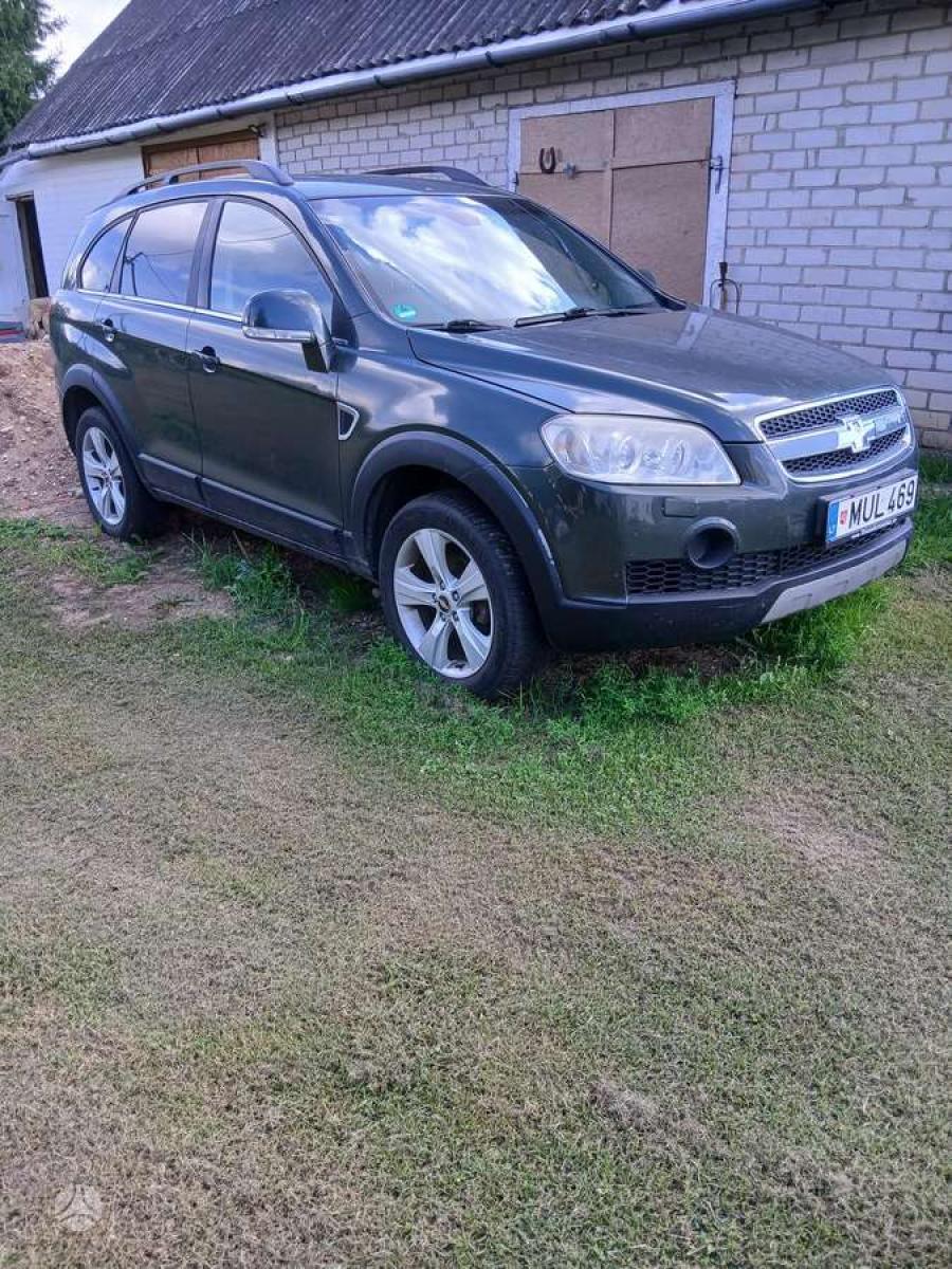 Zaļš Chevrolet Captiva 2009 Jonava, ar dzinēja tilpumu 1.99 L un nobraukumu 227 tūkst. km par 3550 €, foto 1 vietnē AUTOMOTO.COM.LV
