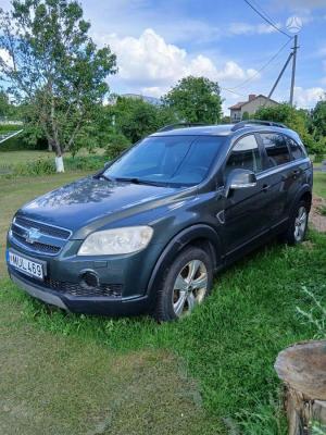 Zaļš Chevrolet Captiva 2009 Jonava, ar dzinēja tilpumu 1.99 L un nobraukumu 227 tūkst. km par 3550 €, foto 3 vietnē AUTOMOTO.COM.LV