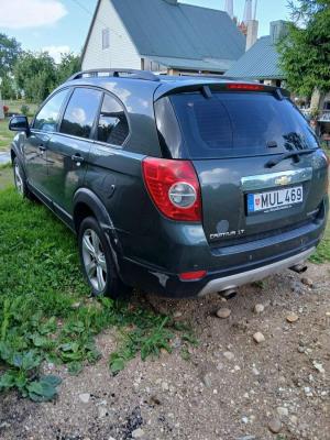 Zaļš Chevrolet Captiva 2009 Jonava, ar dzinēja tilpumu 1.99 L un nobraukumu 227 tūkst. km par 3550 €, foto 5 vietnē AUTOMOTO.COM.LV