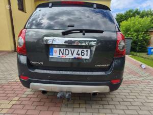 Green Chevrolet Captiva 2009 in Visaginas, with an engine capacity of 2.00 L and mileage of 273 thousand km for 3999 €, photo 4 on AUTOMOTO.COM.LV