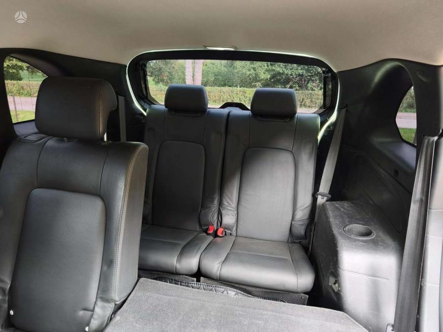 Green Chevrolet Captiva 2009 in Visaginas, with an engine capacity of 2.00 L and mileage of 273 thousand km for 3999 €, photo 16 on AUTOMOTO.COM.LV