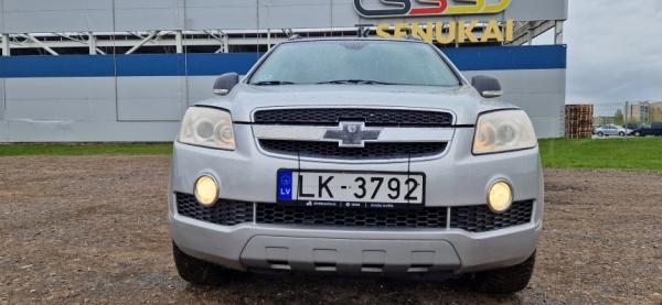 Grey Chevrolet Captiva 2006 in Riga, with an engine capacity of 2.00 L and mileage of 229 thousand km for 3999 €, photo 9 on AUTOMOTO.COM.LV