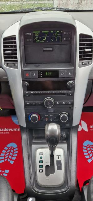 Pelēks Chevrolet Captiva 2006 Rīga, ar dzinēja tilpumu 2.00 L un nobraukumu 229 tūkst. km par 3999 €, foto 12 vietnē AUTOMOTO.COM.LV