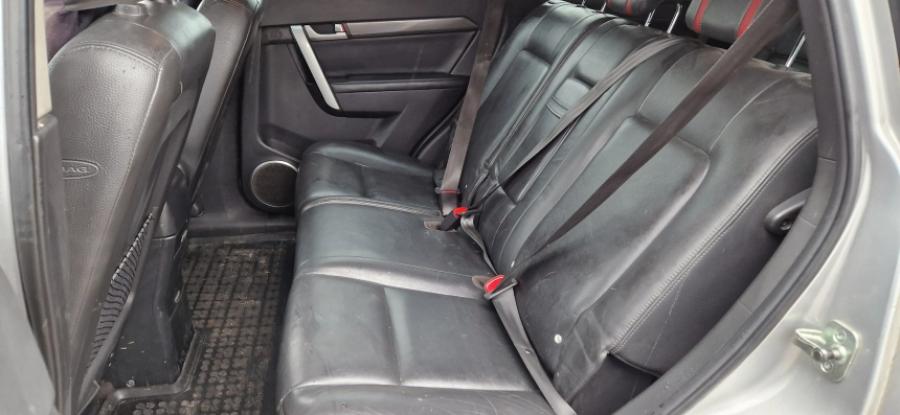 Pelēks Chevrolet Captiva 2006 Rīga, ar dzinēja tilpumu 2.00 L un nobraukumu 229 tūkst. km par 3999 €, foto 21 vietnē AUTOMOTO.COM.LV