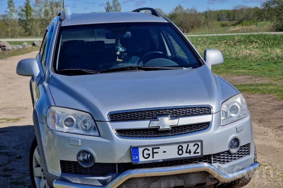 Pelēks Chevrolet Captiva 2006 Rēzekne, ar dzinēja tilpumu 2.00 L un nobraukumu 161 tūkst. km par 2850 €, foto 8 vietnē AUTOMOTO.COM.LV