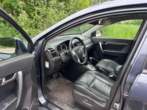 Grey Chevrolet Captiva 2006 in Utena, with an engine capacity of 2.00 L and mileage of 284 thousand km for 2750 €, photo 10 on AUTOMOTO.COM.LV