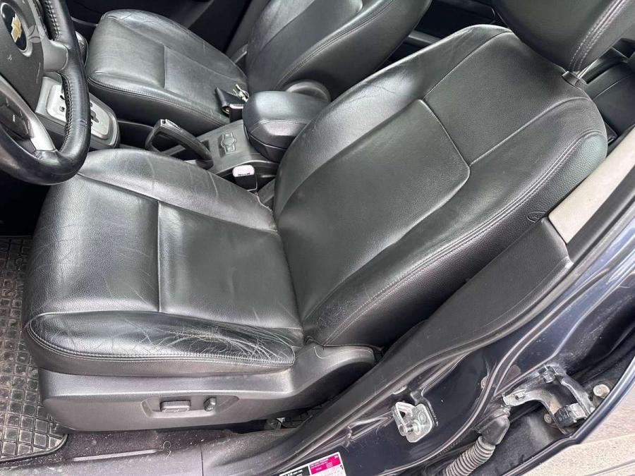 Grey Chevrolet Captiva 2006 in Utena, with an engine capacity of 2.00 L and mileage of 284 thousand km for 2750 €, photo 11 on AUTOMOTO.COM.LV