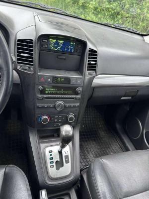 Grey Chevrolet Captiva 2006 in Utena, with an engine capacity of 2.00 L and mileage of 284 thousand km for 2750 €, photo 13 on AUTOMOTO.COM.LV
