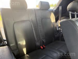 Pelēks Chevrolet Captiva 2006 Daugavpils, ar dzinēja tilpumu 2.00 L un nobraukumu 229 tūkst. km par 3550 €, foto 24 vietnē AUTOMOTO.COM.LV